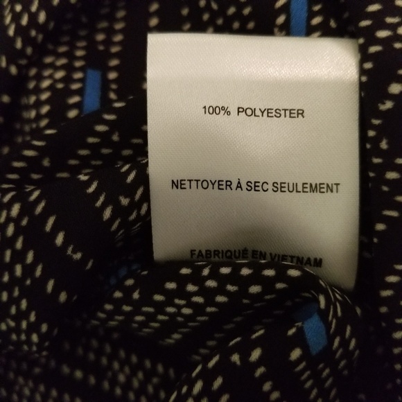 Lush | Tops | Pushup Womens Classy Xl Top V Neck Like New | Poshmark